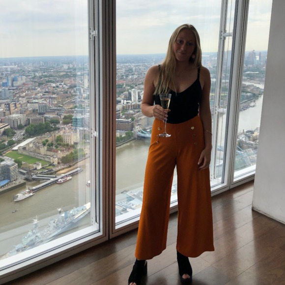 Hannah's Closet (@hannah_watton) | Poshmark